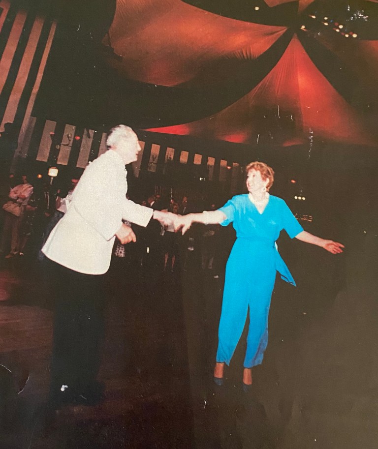 St. Louis Shag – A swing era dance from St. Louis, Missouri